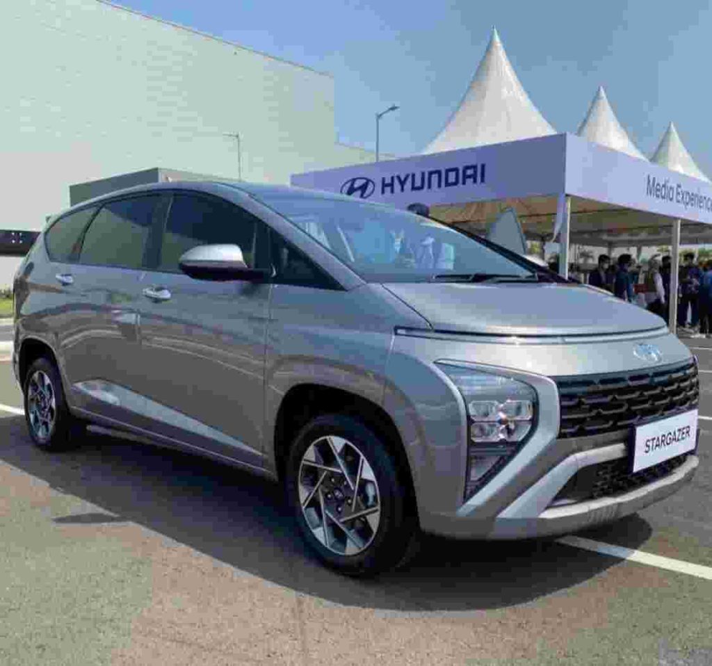 Kelebihan dan Kekurangan Hyundai Stargazer, Daihatsu Xenia